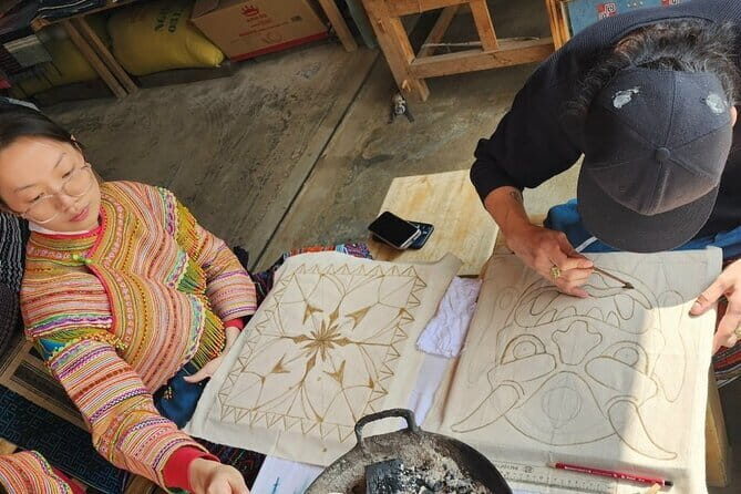 Sapa Hmong Batik Handicraft Workshop Private Tour In Village - Transportation and Practicalities