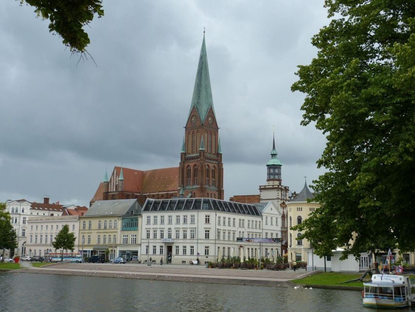 Schwerin: Private Guided Walking Tour - Exploring Schwerin’s Historic Charm