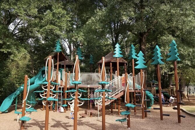 Self-Guided Huntersville Scavenger Hunt: Happy Huntersville - The Itinerary and What to Expect