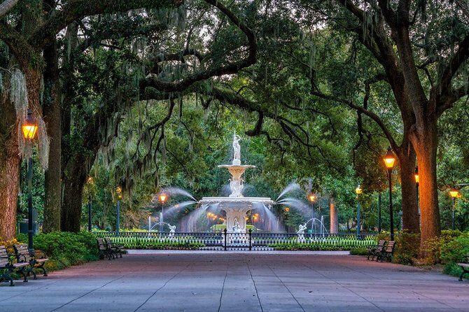 Self-Guided Scavenger Hunt: Historic Savannah Adventure - The App and Its Role in Your Adventure