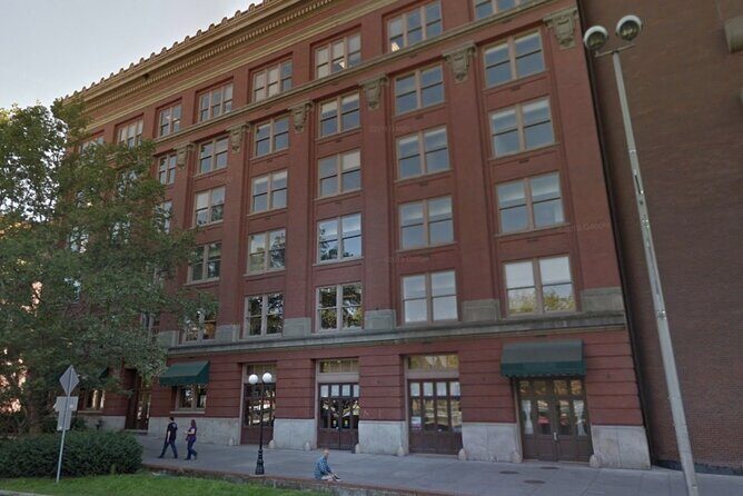 Self-Guided Scavenger Hunt: Spokane Art & Architecture - Challenges and Interactive Elements
