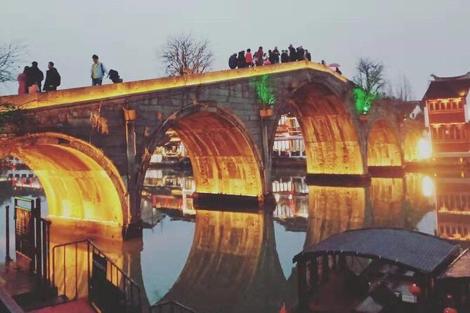 Shanghai Private Layover Tour of Zhujiajiao Ancient Town, the Bund and Xintiandi - What Travelers Are Saying