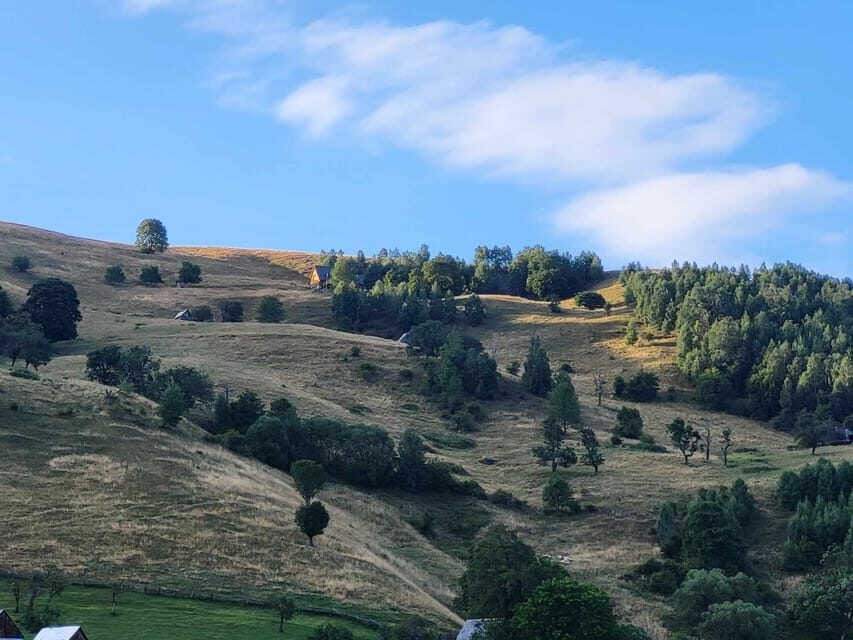 Sibiu: Cindrel Mountains Hike with Traditional Brunch - FAQ
