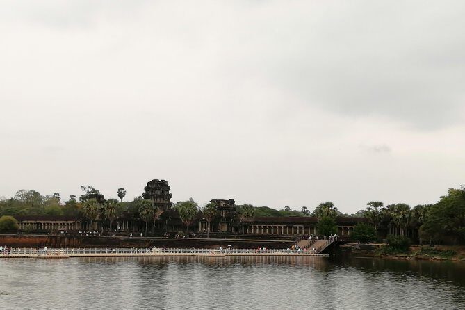 Siem Reap Car Charter 8 Hours (choose your own itinerary) - Who Should Consider This Tour?