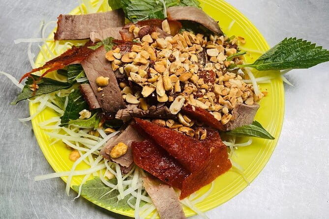 Small group Hanoi Street Food Tour with visit Train Street - The Itinerary in Detail