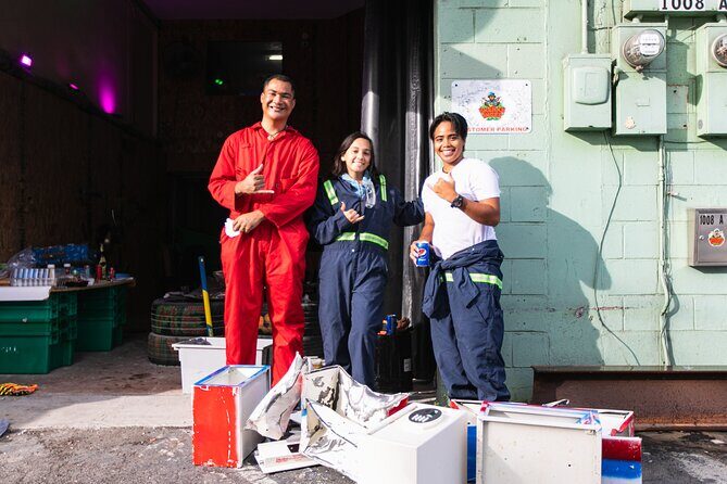 Smash Lab Rage Room & Splatter Art Paint Studio Combo in Hawaii - An Unusual but Fun Activity in Oahu