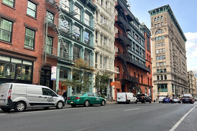 Soho, Little Italy, Chinatown - Snack Break at Ferrara Bakery & Cafe