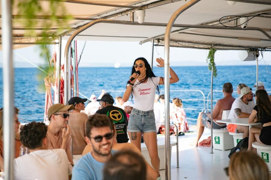 Split: Blue Lagoon & Trogir Boat Tour with Lunch and Drinks - The Catamaran: A Comfortable Ride