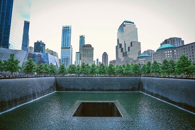 St Patricks Cathedral Tour and 30 NYC Top Sights Walking Tour - What We Like About This Tour