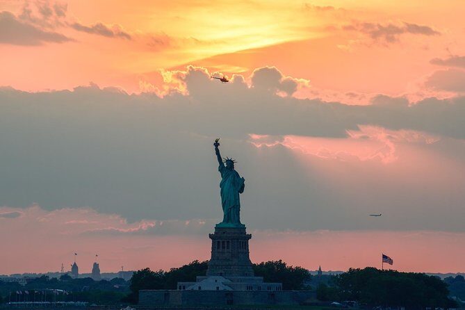 Statue of Liberty and Ellis Island Sunset Cruise - Experience Quality and Comfort