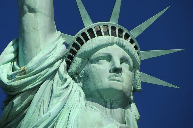 Statue of Liberty & Pre-Ferry Express Tour - A Deep Dive into the Experience