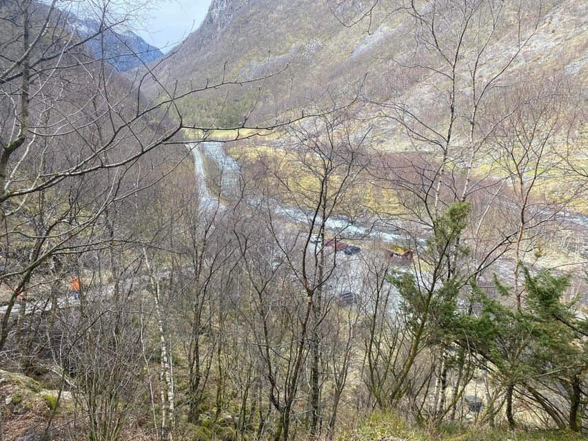 Stavanger: Manafossen Waterfall & Candle Factory Guided Tour - Deep Dive: What to Expect and Why It Matters
