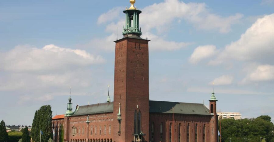 Stockholm Must See: City Hall, Gamla Stan and Vasa Museum - The Practicalities: What You Need to Know