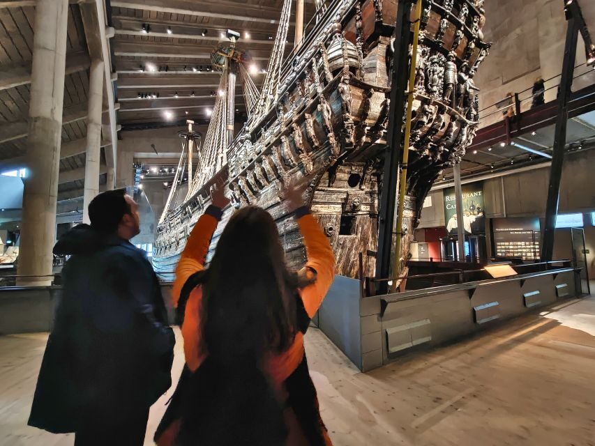 Stockholm: Old Town Walking Tour w/ Vasa Museum & Boat Ride - Transport and Group Dynamics