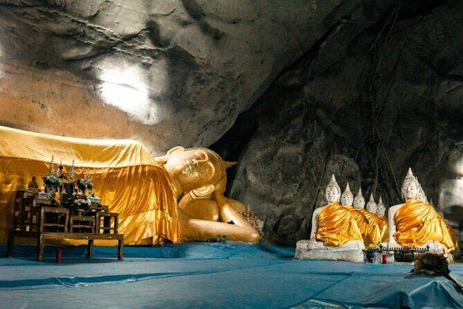 Stunning Ao Manao Bay & Prachuabkirikhan Private Guided Tour of Hua Hin - Exploring the Itinerary