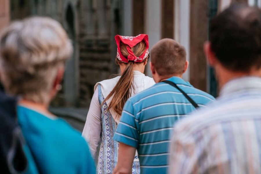 Stuttgart: "Kehrwoche" Tour in Swabian - The Itinerary: From the Old Orphanage to the Castle Courtyard