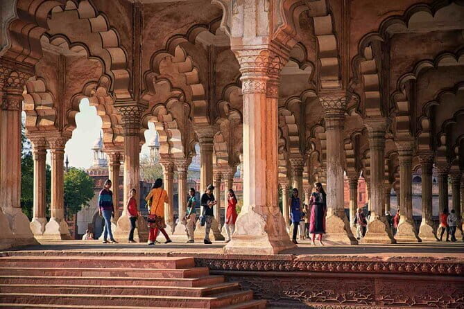 Sunrise Taj Mahal, Agra Fort, Sikh Temple and Moonlit Garden Private Tour - The Experience in Context: What’s Worth Noting