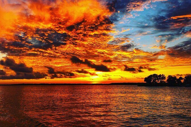 Sunset Guided Kayak Tour 90 Minutes - The Itinerary and Paddling Experience