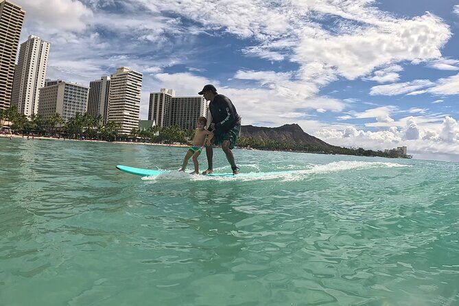Surf lessons for beginners in Waikiki - Who Will Love This Surf Lesson?