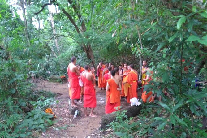 Suthep Temple and Monthathan Waterfall Adventure Trail From Chiang Mai - Practical Details and Tips