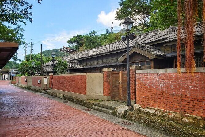 Taipei's Old Gold Rush Town: Jiufen Guided Night Tour - What Makes This Tour Stand Out?