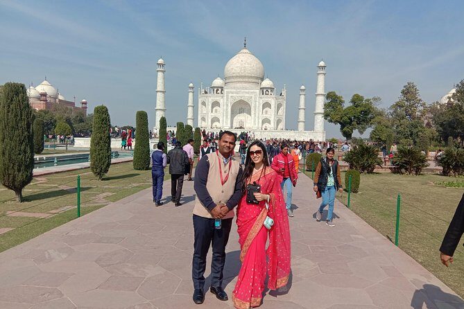 Taj Mahal & Fatehpur Sikri Day trip From Delhi - FAQ
