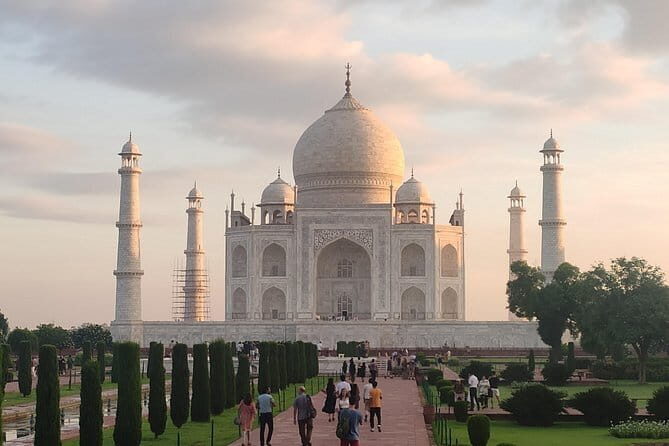 Taj Mahal Private Day Trip With Agra Fort & Itmad-ud-Daulah From Delhi - Who Would Benefit Most?