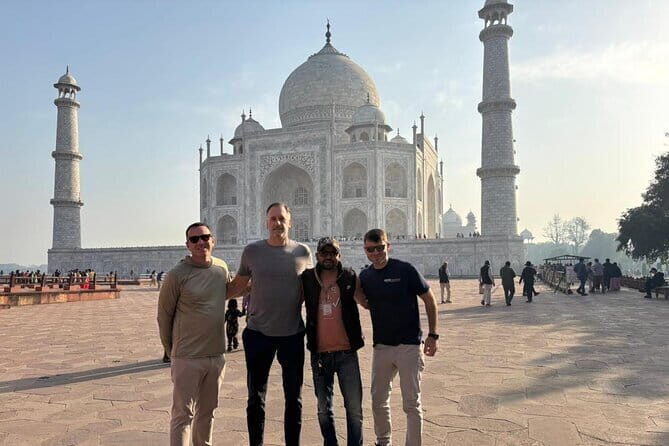 Taj Mahal Tour by Luxury Car Private and all inclusive - The Overall Experience: What We Think