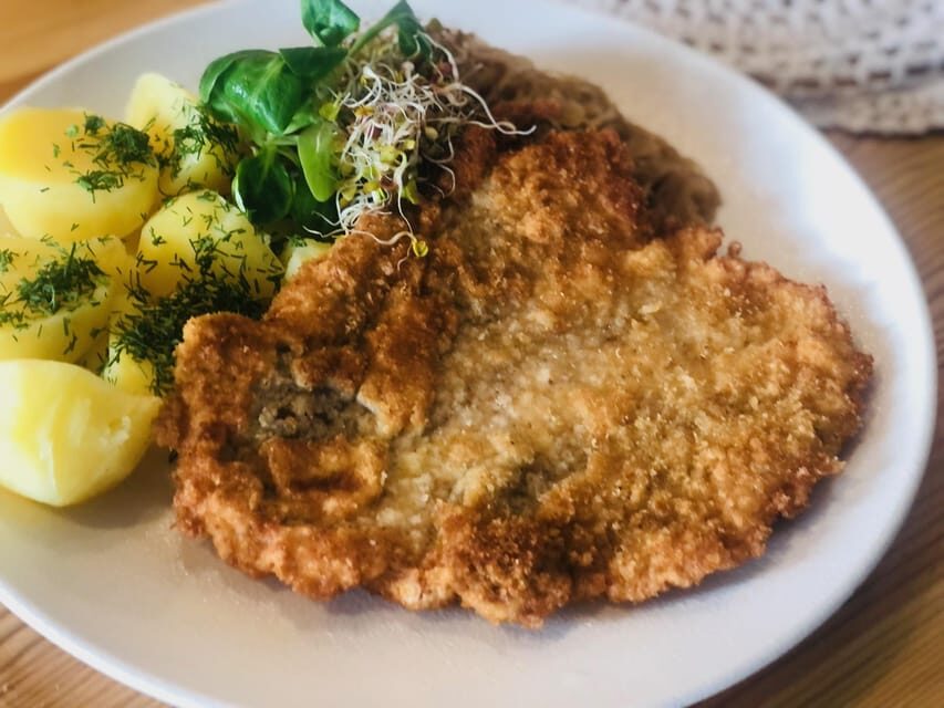 Taste of Poland - Old Town food tour and guided walk in one - A Deep Dive into the Experience