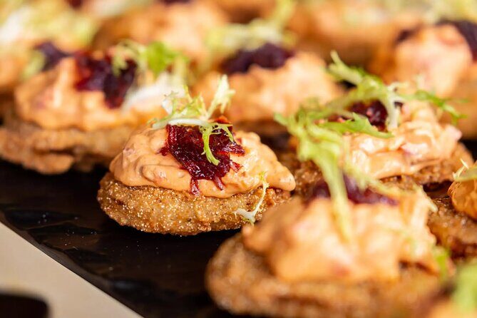 Tastes Through Time - Charleston's Best Food Tour - Who’s This Tour Perfect For?