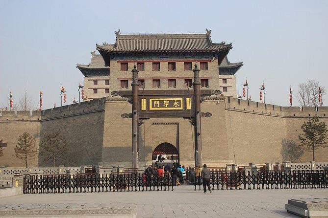 Terra-cotta Warriors and Giant Panda 3 Days 2 Nights Trip - Key Points