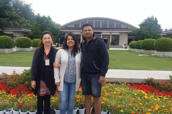Terracotta Army Guide Day Tour with City Wall and Muslim Quarter - Practical Details and Experience Quality