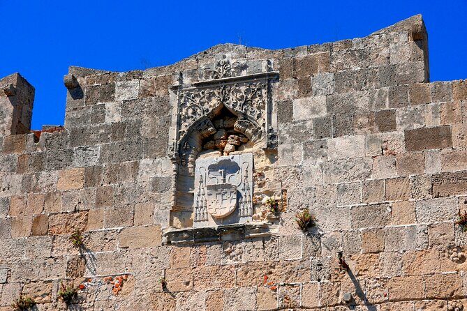 The Palace of the Grand Master E-Ticket with Audio Tour - Deep Dive into the Itinerary