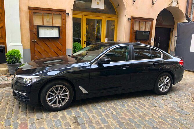 Tokyo: Private Transfer from Tokyo to Haneda Airport (HND) - Why Choose Private Transportation?