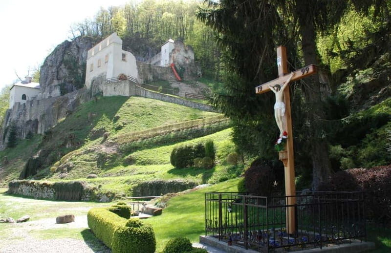 TOP of Slovakia: Castle, Spa, Monastery - from Bratislava - What Makes This Tour Stand Out?