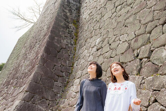 [Town walk] Stroll around Matsuyama Castle and enjoy local shopping - What Travelers Can Expect