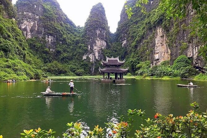 Transfer from Cat Ba Island to Ninh Binh with D-Class Limousine - Authentic Traveler Experiences