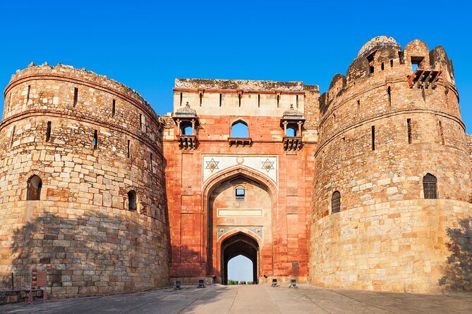 Transit Tour - Best of Old Delhi's Attractions & Food on a guided 4 hours tour - Analyzing Value and Cost