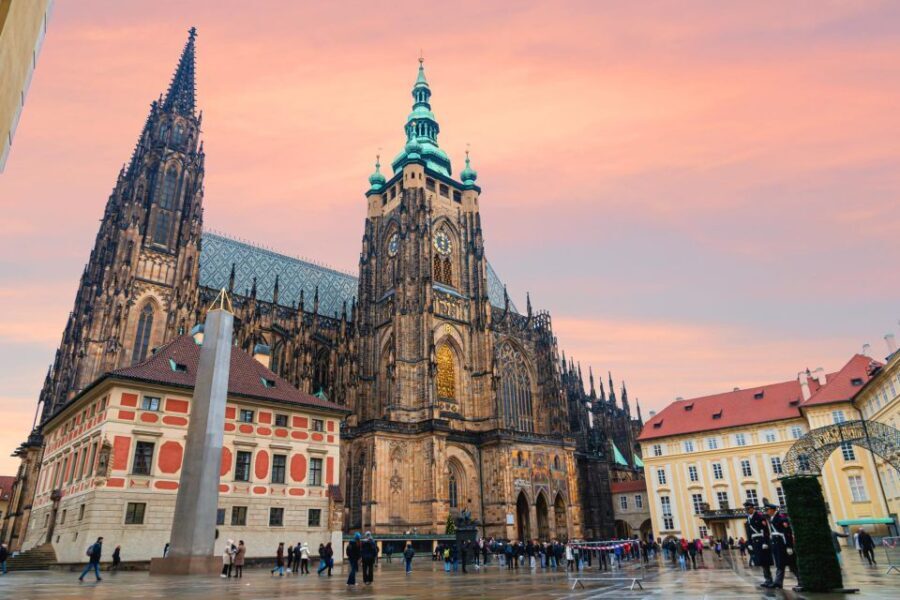Treasures of Prague:Castle and Old Town Private Walking Tour - The Itinerary in Detail