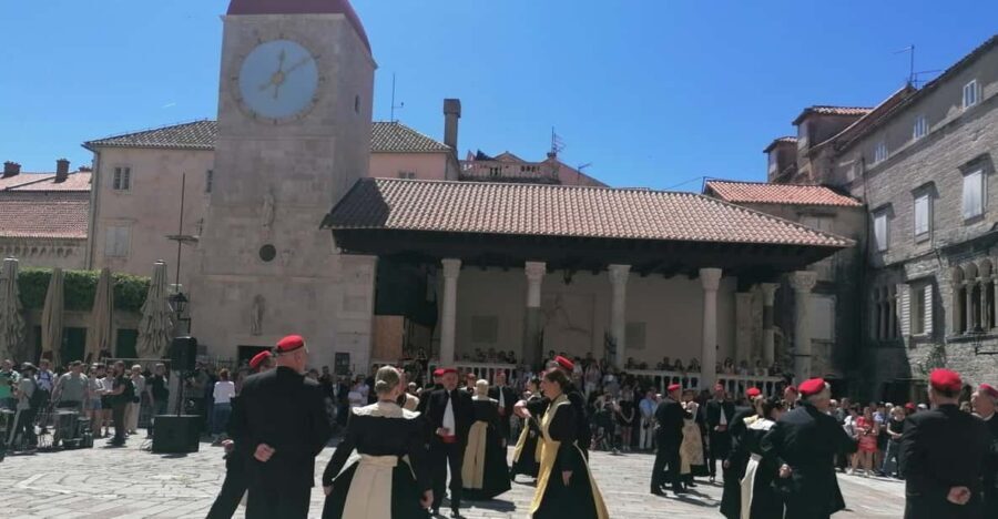 Trogir; Private walking tour of higlights of Trogir - The Experience in Practice