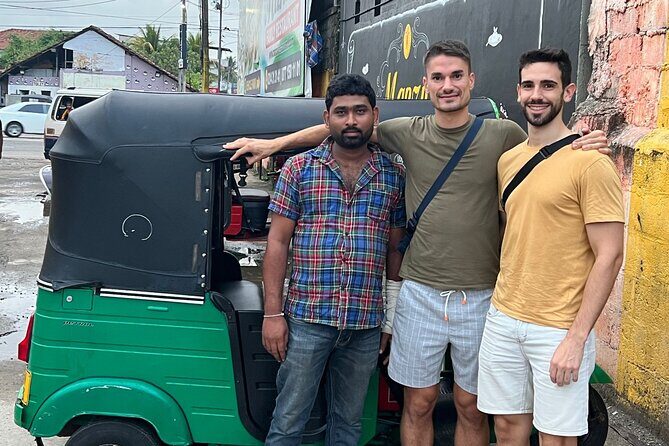 Tuk Tuk Rental in Sri Lanka - Is This Rental Right for You?