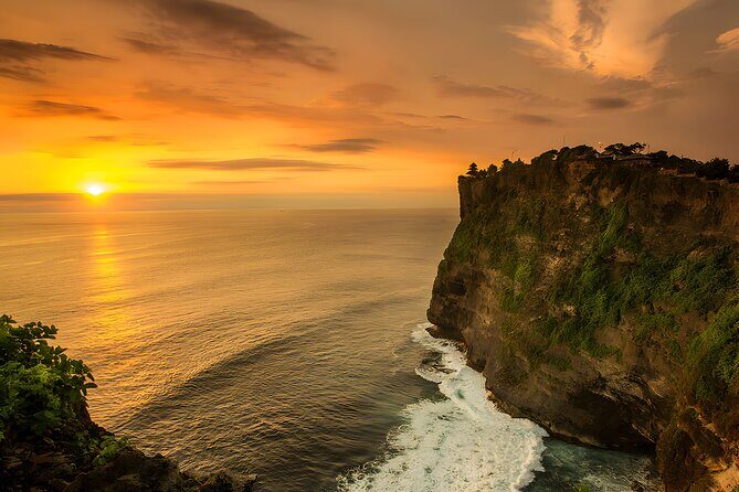 Ubud Waterfall and Uluwatu Sunset Tour - The Logistics and What It Means for You