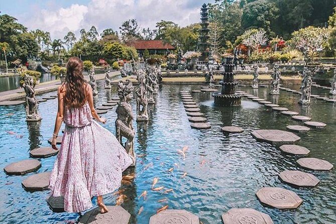 Ubud: Waterfalls, Rice Terraces & Cultural Delights - Transport, Timing, and Value