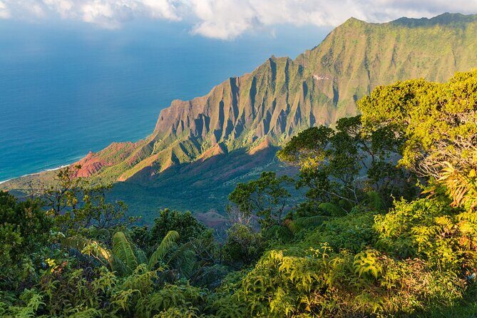Ultimate Self-Guided Audio Driving Tour of Kauai (Na Pali, Waimea), Hawaii - A Possible Drawback to Consider