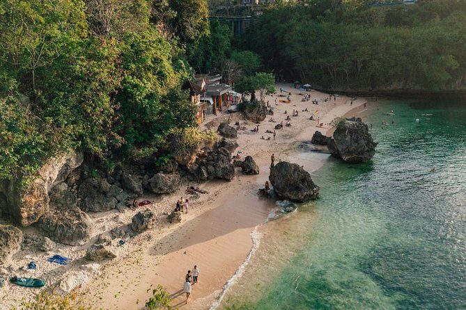 Uluwatu Temple Sunset and Kecak Fire Dance - Private Tour - What’s Included and What’s Not