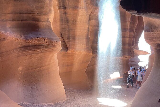 Upper and Lower Antelope Canyon with Horseshoe Bend Hiking Tour - Who Should Consider This Tour?