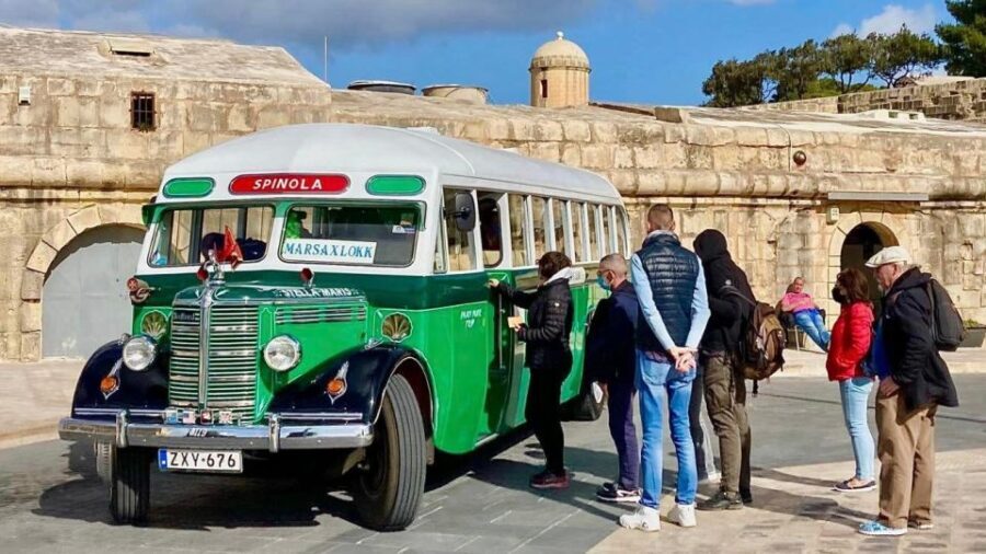 Valletta: Sunday Vintage Bus to Marsaxlokk - Valletta: The Starting Point