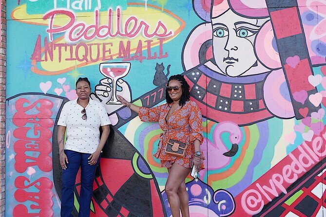 Vintage Shopping Tour of the Arts District with 100 Photos, Champagne and Lunch - Who Will Enjoy This Tour?