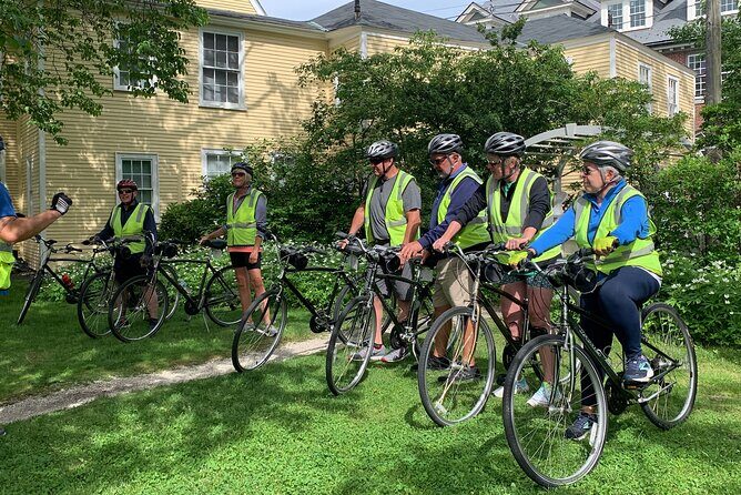 VIP Private & Custom Group Bike Tour | 2-2.5 hrs. - Frequently Asked Questions