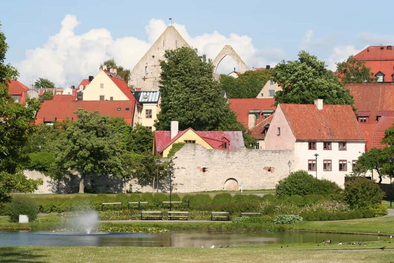 Visby: Hop-On Hop-Off 1 day Bus Tour - Breakdown of Stops and Sights